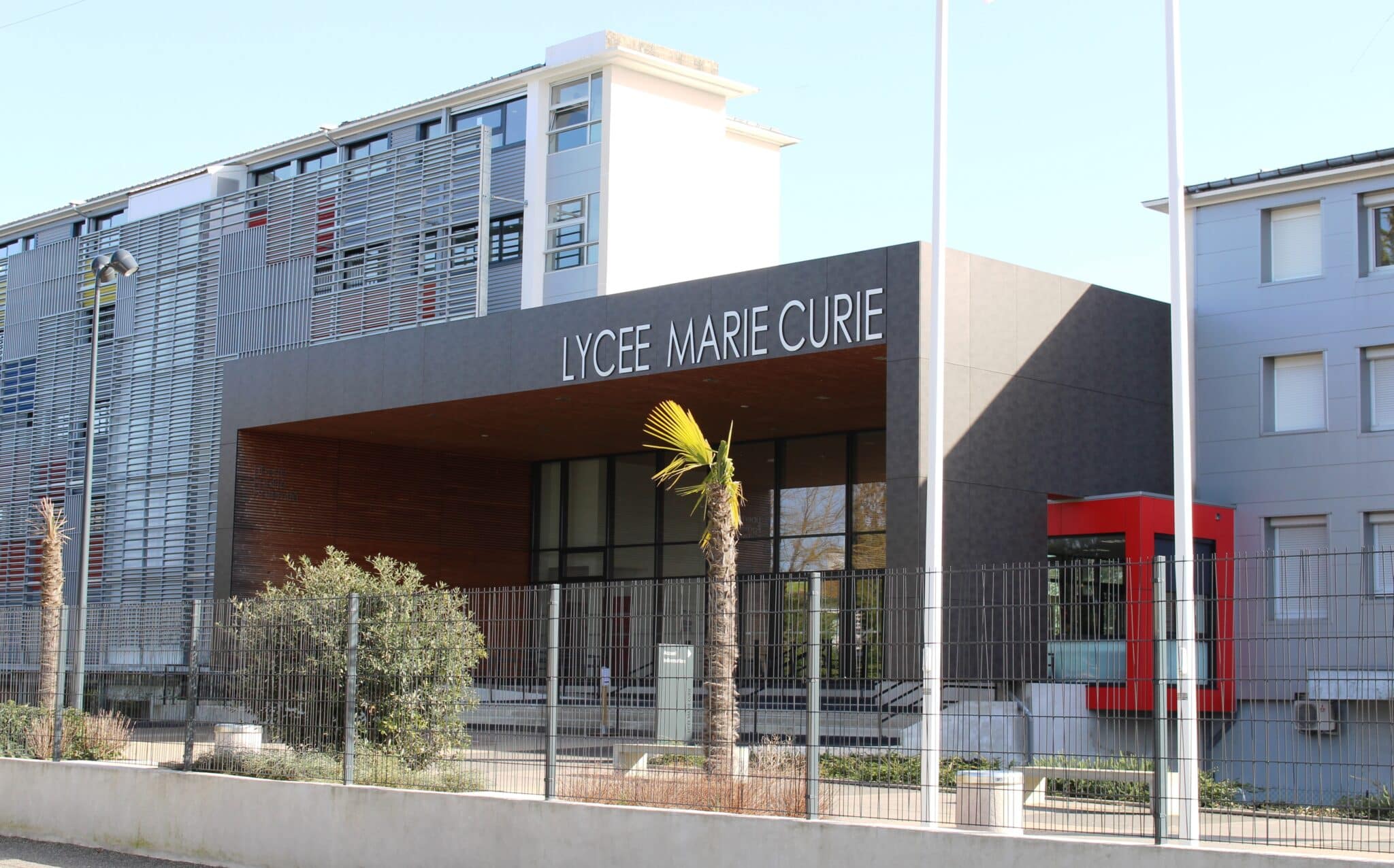 BTS Assurance dans le Lycée général et technologique Marie Curie à ...